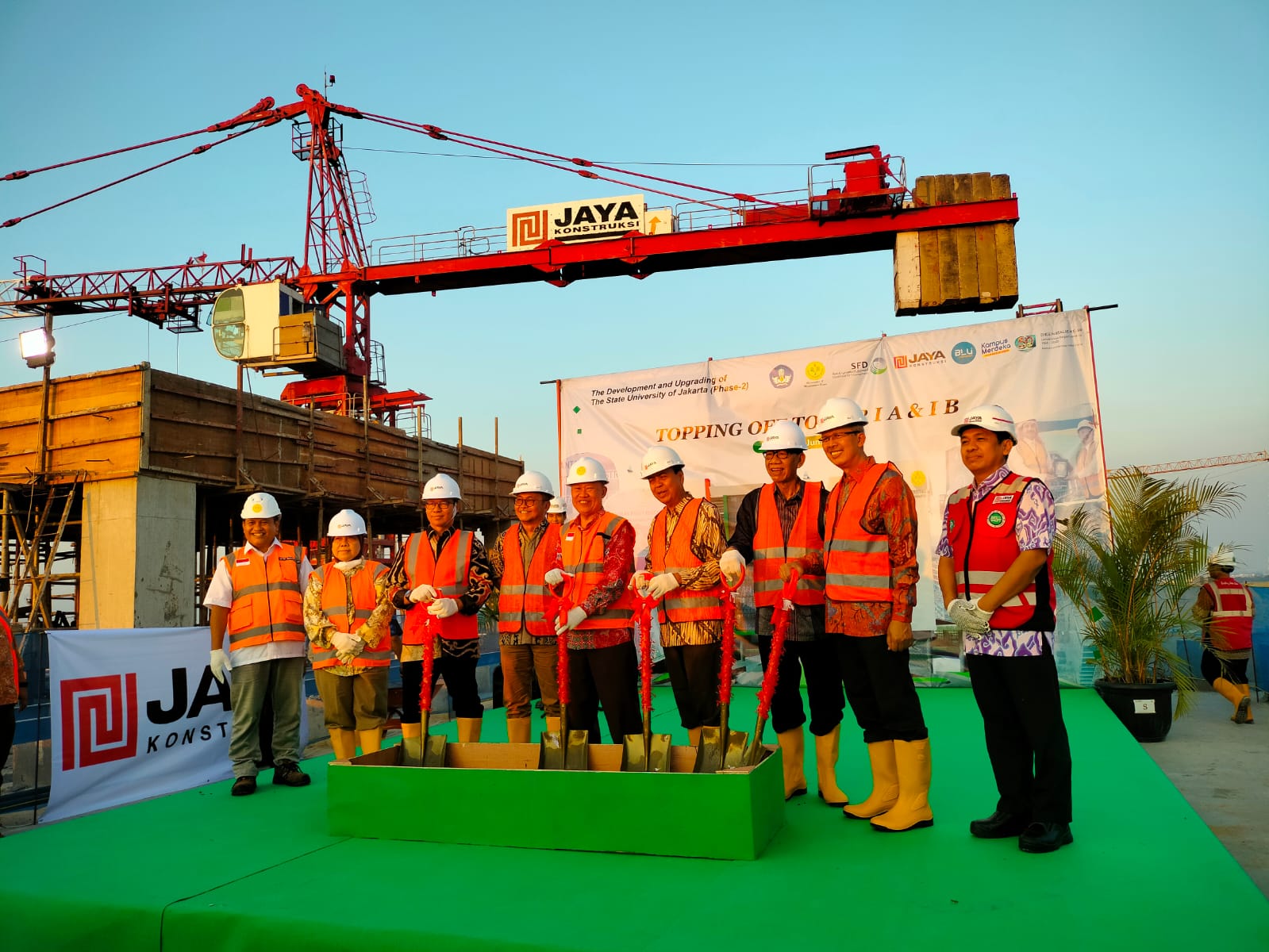 Topping Off Gedung Baru, UNJ Rayakan Proses Pembangunan yang Hampir ...