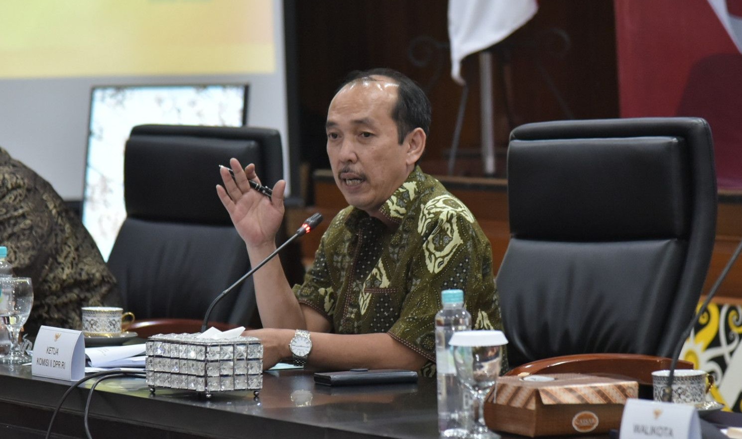 Tolak Jadwal Pilkada 2024 Dimajukan, Pimpinan Komisi II: Terkesan ... Tolak Jadwal Pilkada 2024 Dimajukan, Pimpinan Komisi II: Terkesan ...